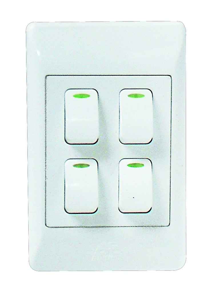 4-LEVER 1-WAY SWITCH 2x4 C/W WHITE COVER PLATE - Dorite Solar