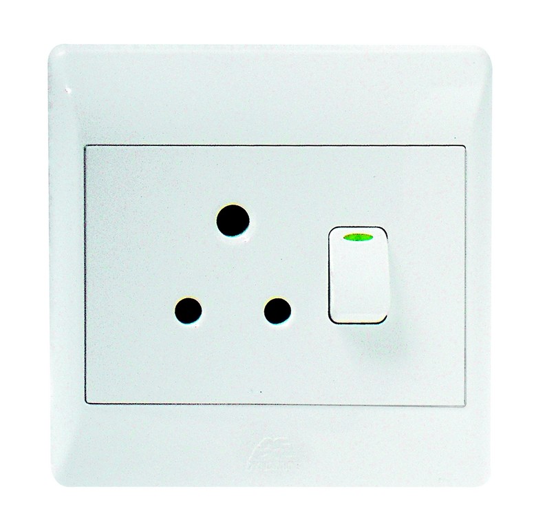 1 16A Switch Socket 4x4 - Dorite Solar